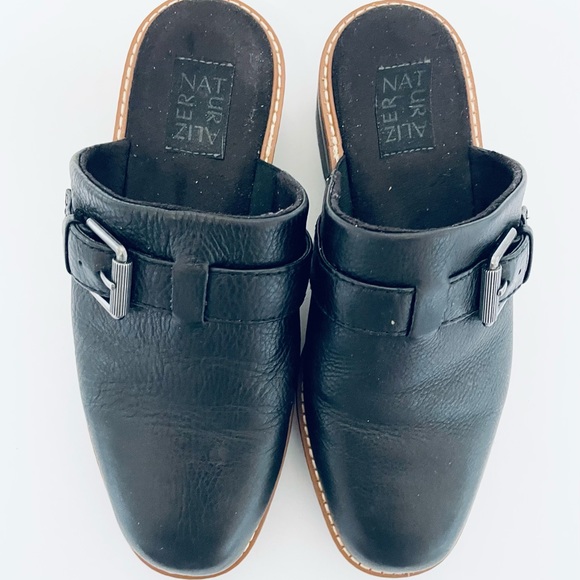Naturalizer | Shoes | Wayde Naturalize Womens Black Leather Clogs Mules ...